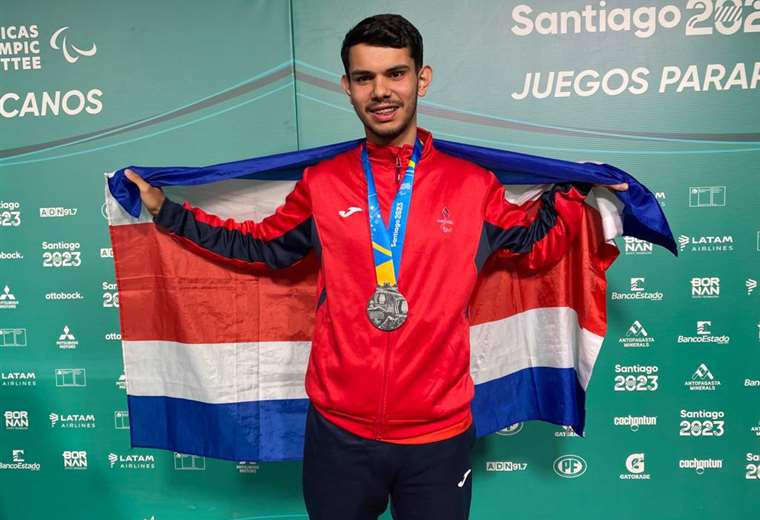 Steven Román gana medalla de plata en Juegos Parapanamericanos | Teletica