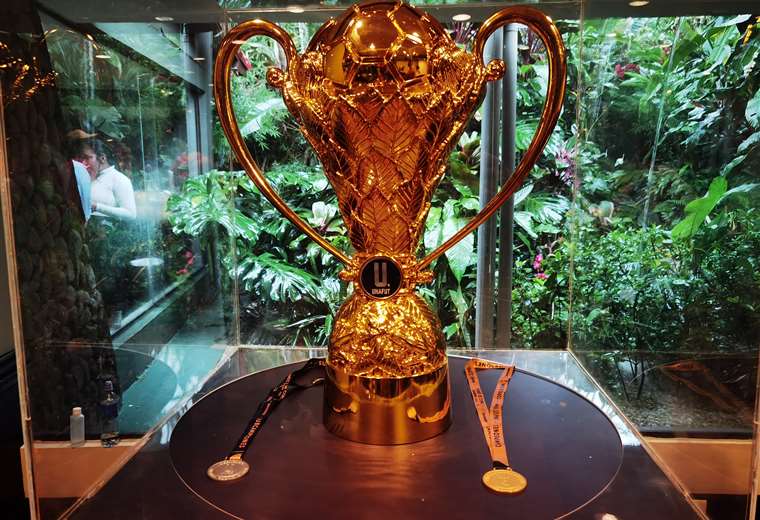 Galería: Así es el trofeo que ganará La Liga o Saprissa | Teletica
