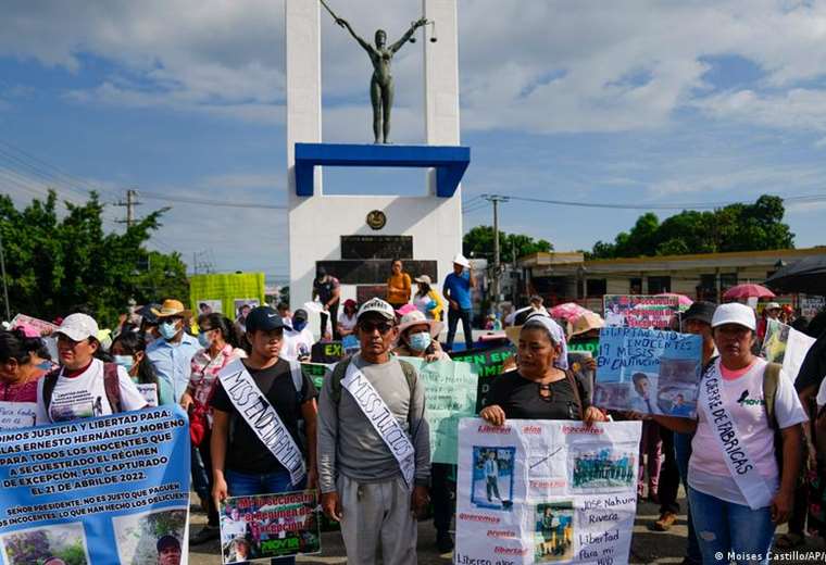 Cuatro nuevas muertes de detenidos en El Salvador, denuncian ...