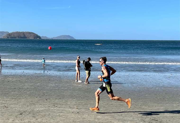 Excampeón mundial de Triatlón reinó en Las Catalinas | Teletica