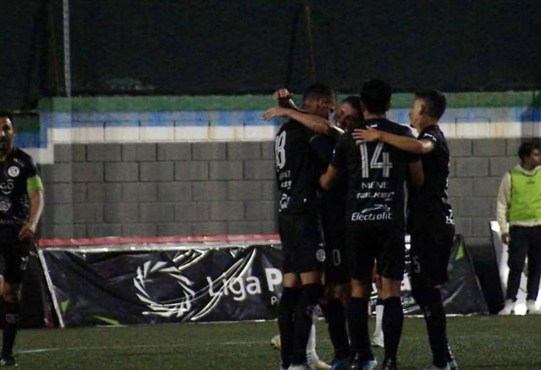 Sporting FC alcanza el tercer lugar al derrotar a un Cartaginés que no ...