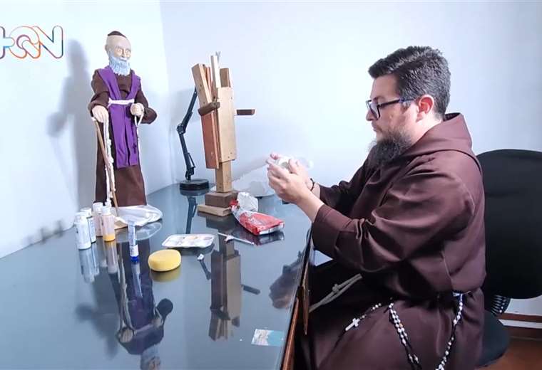 Este fraile escultor lucha por preservar la historia de su hermandad ...