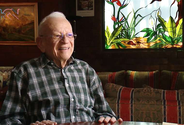 Álvaro Castro-Harrigan: el maestro de la filatelia y de la historia ...