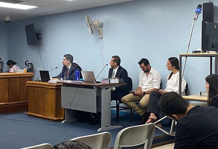 Fiscalía pide 33 años de cárcel para hermanos sospechosos de matar a ...