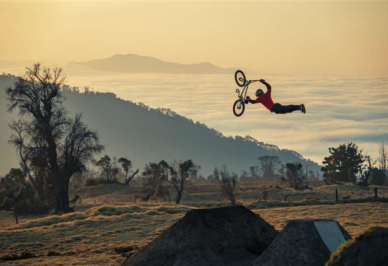 Kenneth Tencio creó tres nuevos trucos en el BMX Freestyle | Teletica