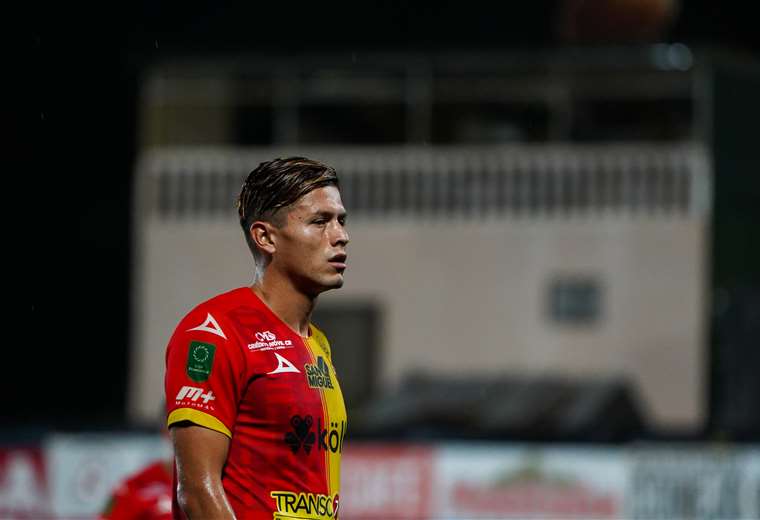 Jesús Godínez se mantiene en el liderato en el goleo | Teletica