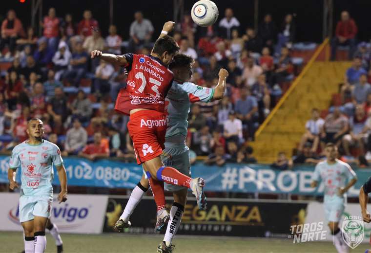 Santos vino de atrás para rescatar un empate ante San Carlos | Teletica