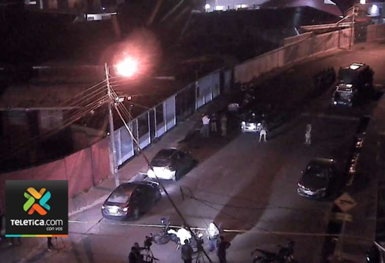 Oij Halla Carro Aparentemente Usado En Mortal Balacera De Cartago