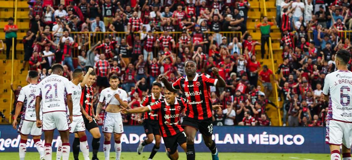 ¿Saprissa tendrá un cuidado especial con Joel Campbell? Esto dice ... ¿Saprissa tendrá un cuidado especial con Joel Campbell? Esto dice ...