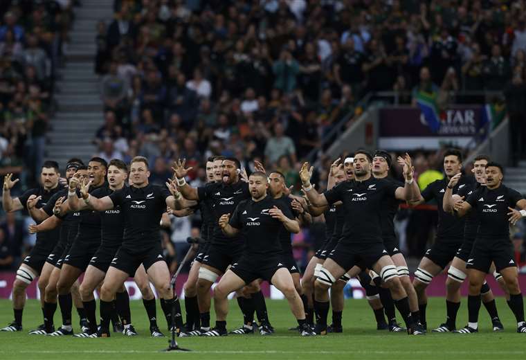 La 'haka', el ritual de los All Blacks que conquistó el mundo | Teletica