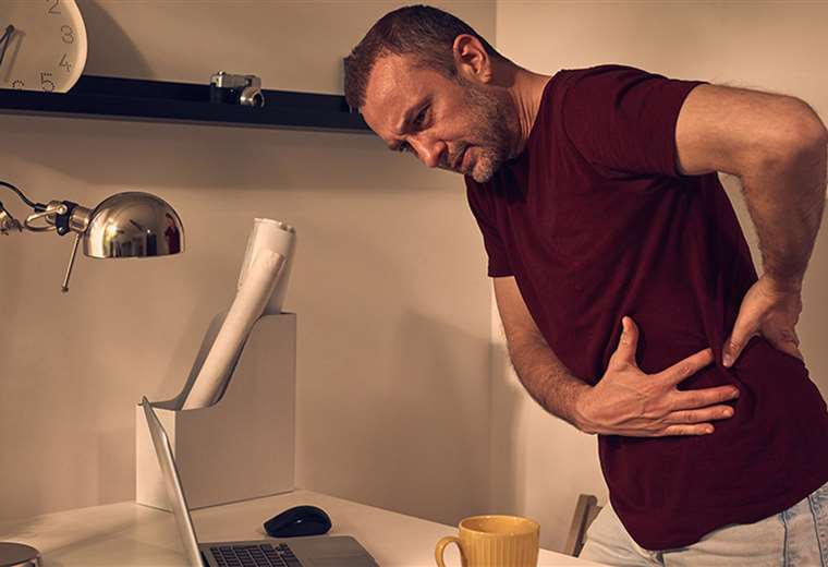 Ciática: causas, síntomas y posibles tratamientos | Teletica