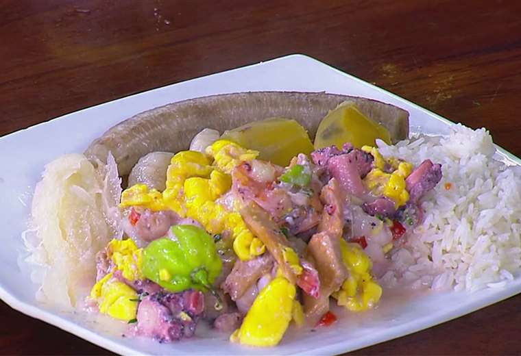 ¡Al estilo del chef Ricky! Prepare ‘akee’ con bacalao y mariscos | Teletica