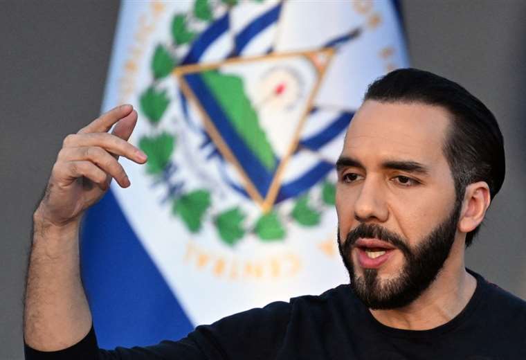 Bukele prohíbe el "lenguaje inclusivo" en escuelas de El Salvador ...