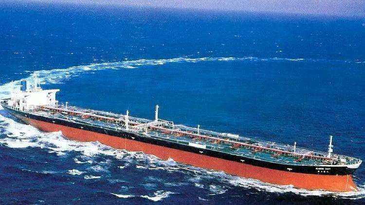 La asombrosa historia del Seawise Giant, el barco más grande jamás ...