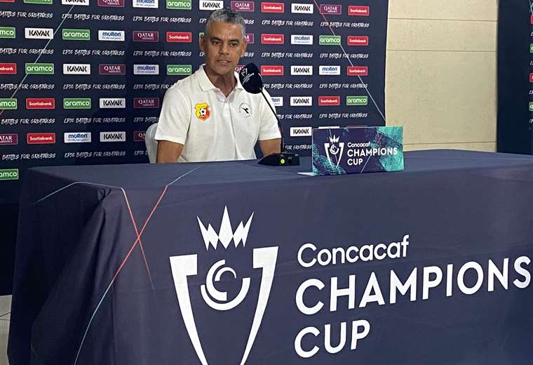 Héctor "Pity" Altamirano: "Esperamos un equipo sólido en ambos ...