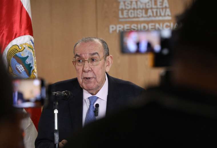 Rodrigo Arias fue trasladado al hospital por sospechas de neumonía ...