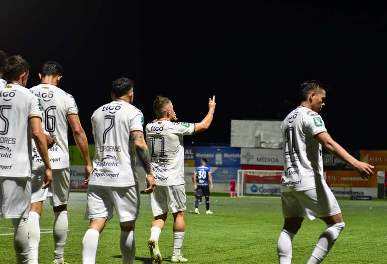 Medford pide respeto para el líder Sporting FC | Teletica