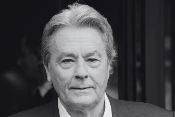 Muere Alain Delon, el gran ícono masculino del cine francés | Teletica