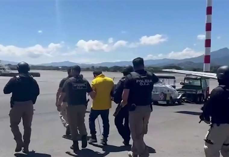 OIJ entrega a la DEA a supuesto cabecilla de banda “La H” | Teletica