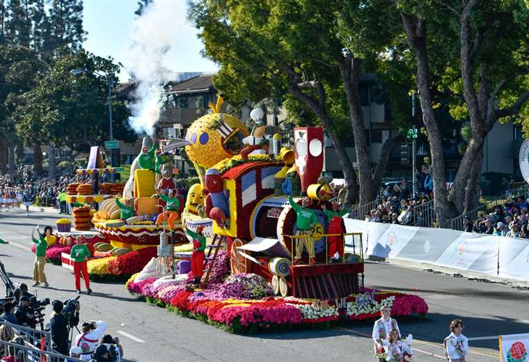 Repase aquí el Desfile de Las Rosas | Teletica