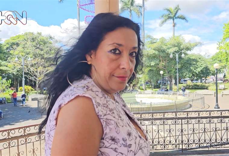 “La Faraona”: Conozca a la mujer que enciende el Parque Central de ...