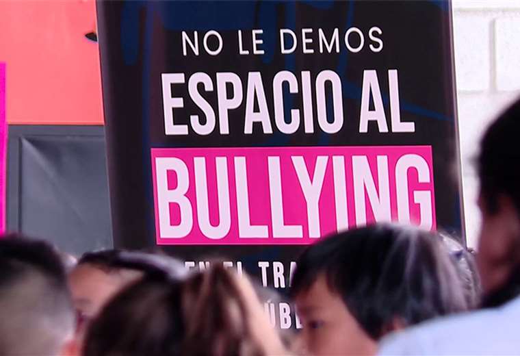 Costa Rica lanza campaña para reducir ‘bullying’ en transporte público ...