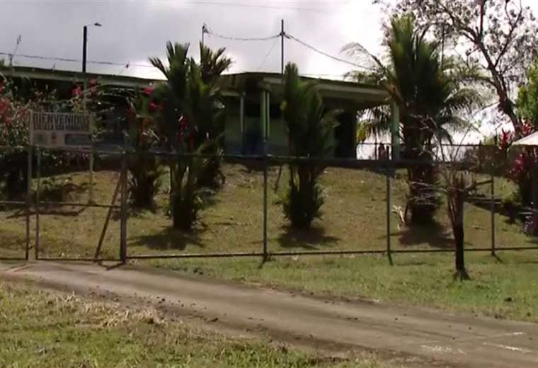 Roban 13 computadoras, dos pantallas y comida en escuela de Los Chiles ...