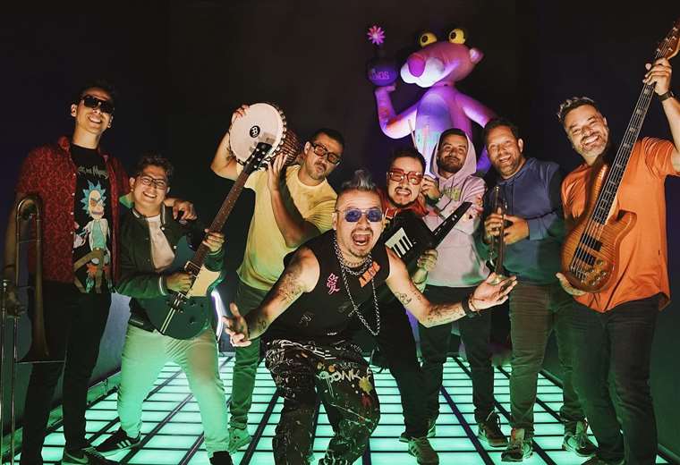 Los Ajenos presentan dos nuevos temas y reflexionan sobre sus 17 años ...