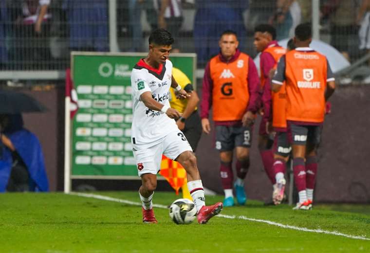 Joven Isaac Badilla lanza mensaje tras su debut en Primera | Teletica