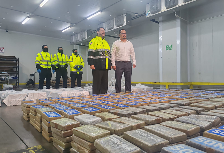 Autoridades decomisan más de tres toneladas de droga en puerto Moín ...