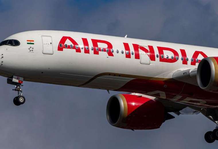 Cuatro posibles causas del accidente del avión de Air India que se estrelló en 30 segundos ...