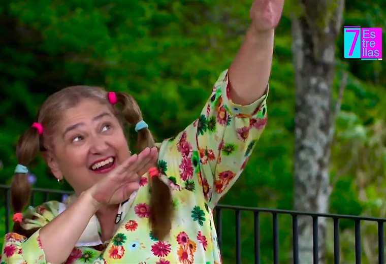 Elvirilla llega a la alta sociedad y el resultado es pura risa | Teletica