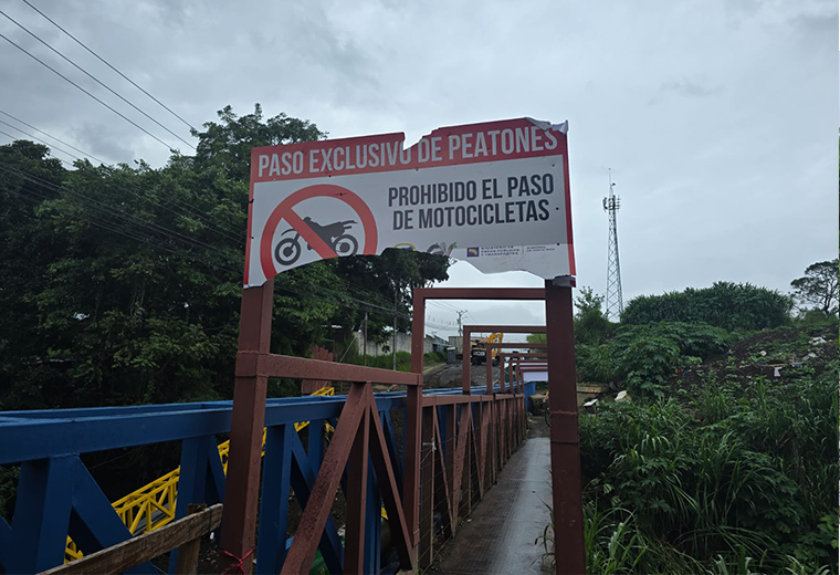 Paso peatonal entre Ipís y Coronado cerrado temporalmente | Teletica
