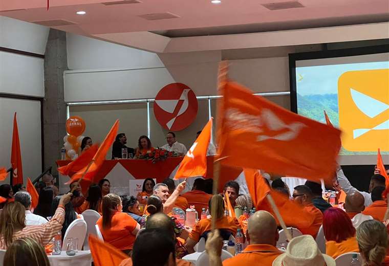 ¿Qué pasa con el PLP y sus candidatos? | Teletica