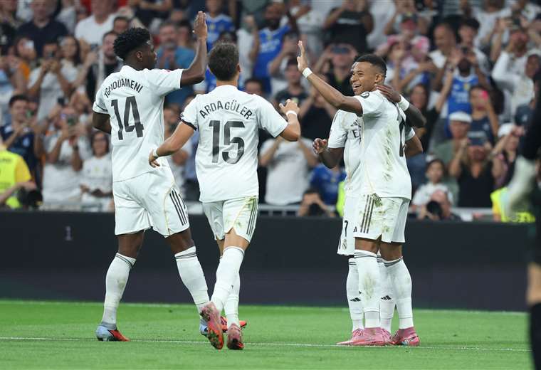 Un gol de Mbappe de penal da el triunfo al Real Madrid ante Osasuna | Teletica