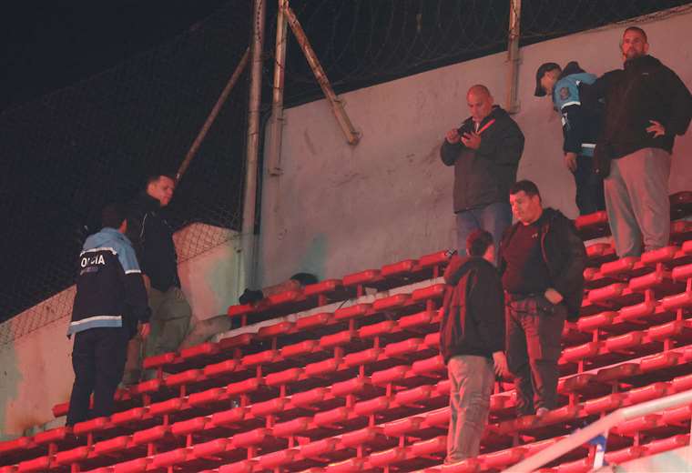¡Caos en la Sudamericana! Disturbios suspenden el partido entre ...