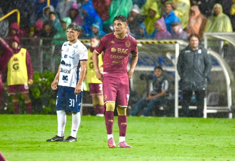 A Warren Madrigal le bastaron 35 minutos para volver a la Selección ...