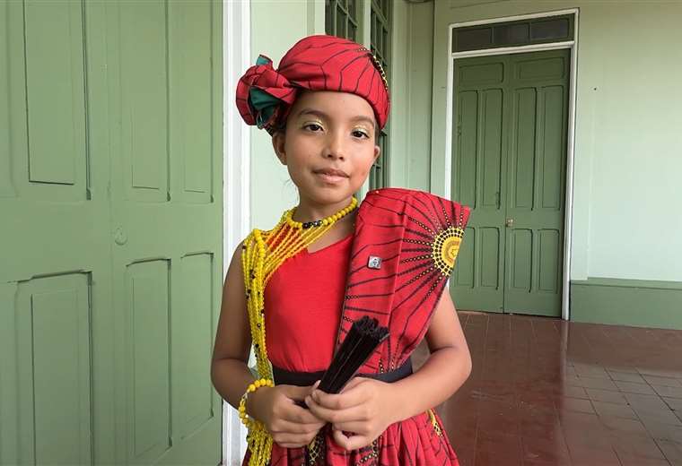 Bitia: La niña de nueve años que ya conquista Limón con su baile de ...