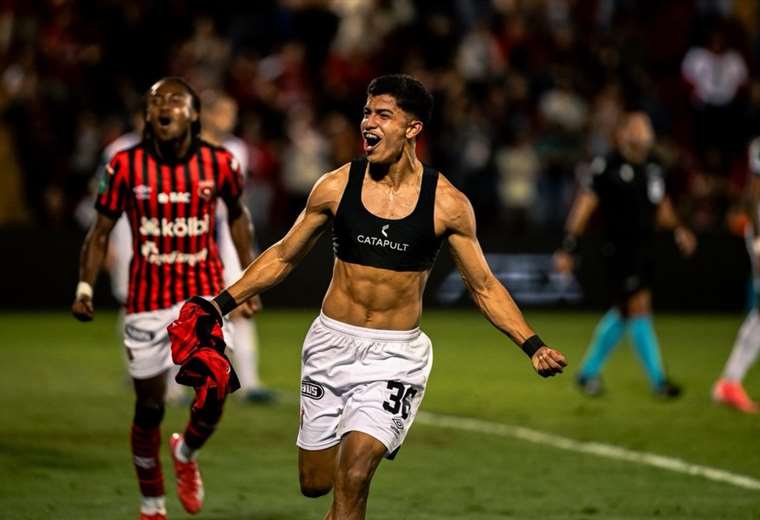 El campeón ya despertó: La Liga sacó su primer triunfo | Teletica